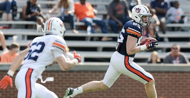 Auburn tight end 'a great example of doing everything'