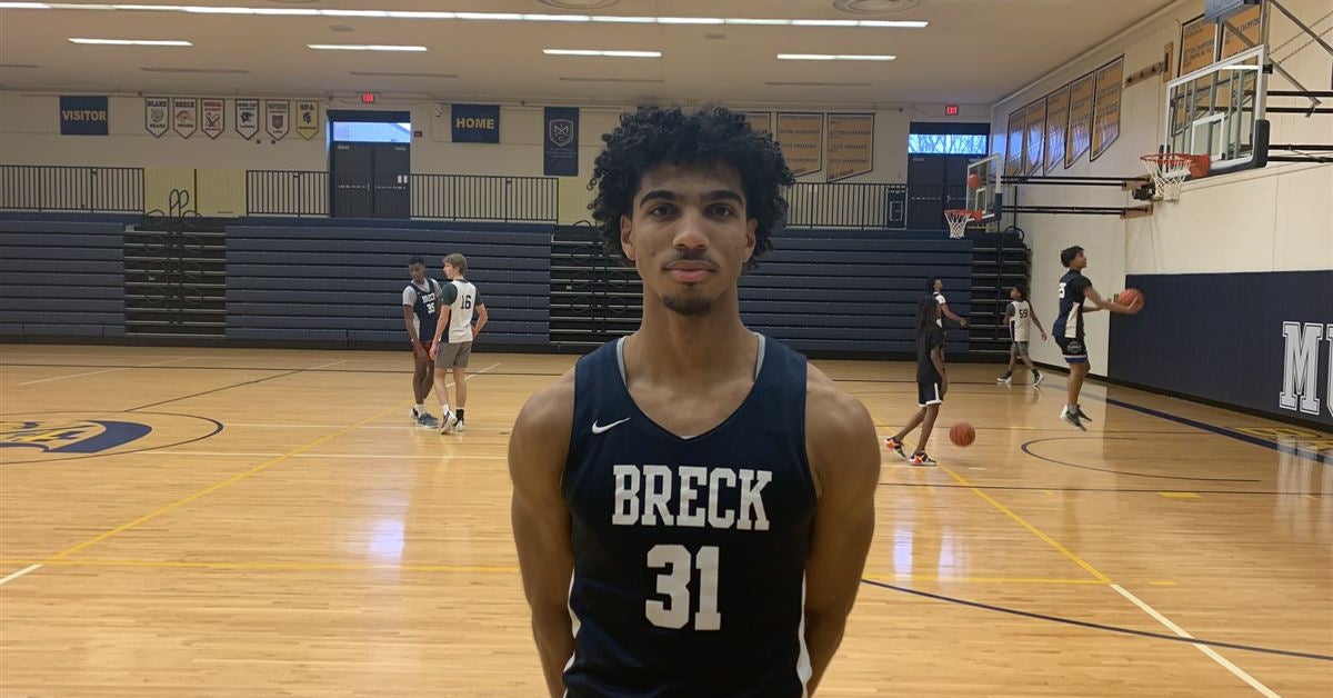 Badgers point guard signee Daniel Freitag embracing undefeated season ...