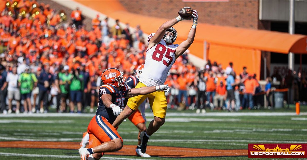 USC Football 2025 Transfer Portal Departure Live Tracker: DL Devan ...