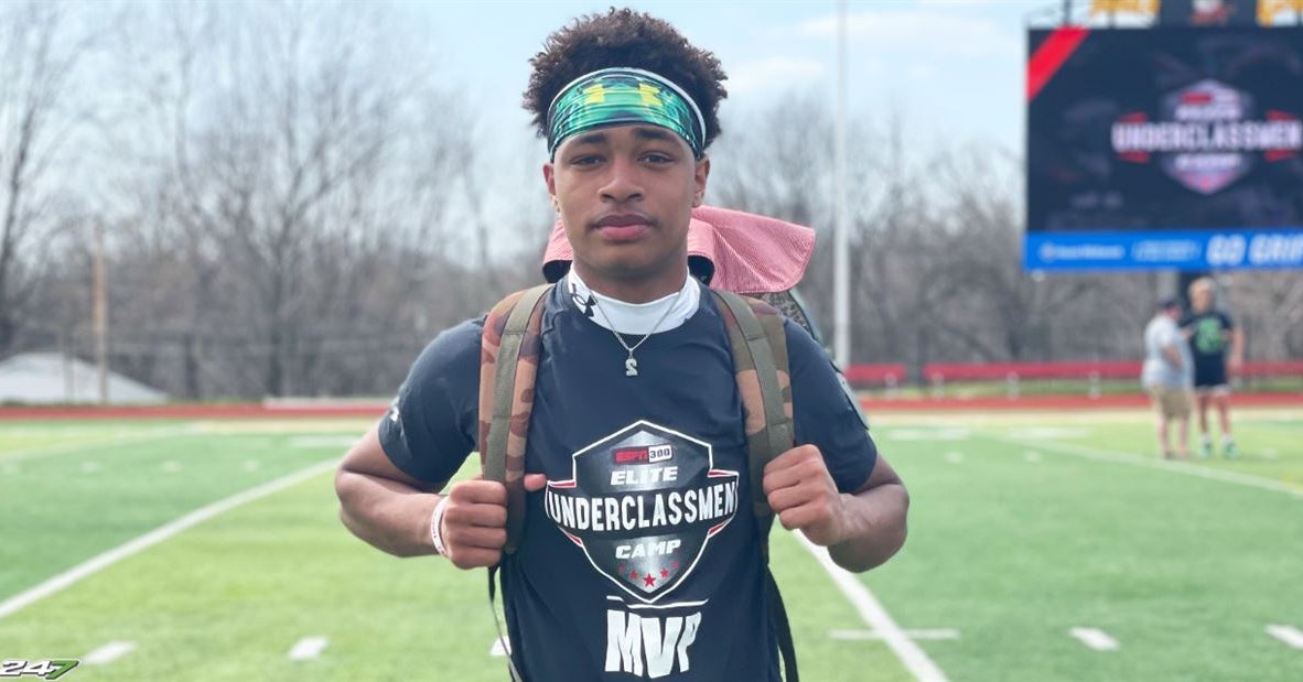 Freshman WR Isaiah Mozee impresses in KC, has 12