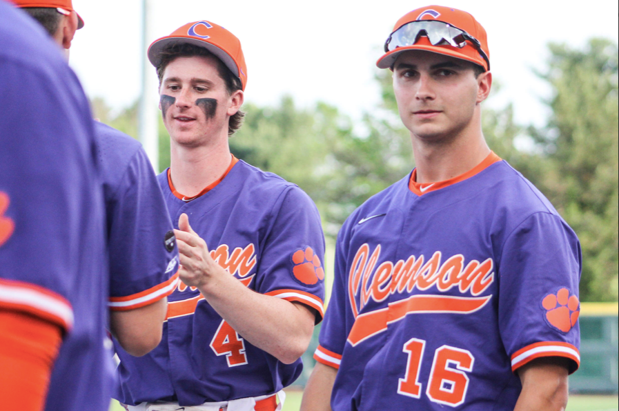 Baseball: No. 10 Clemson beats Virginia Tech 9-8 on Saturday