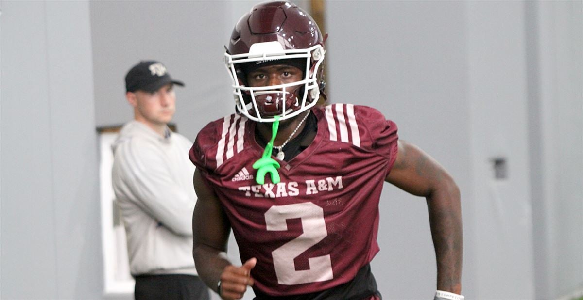 Texas A&M RB Rueben Owens named to Shaun Alexander Freshman of the Year ...