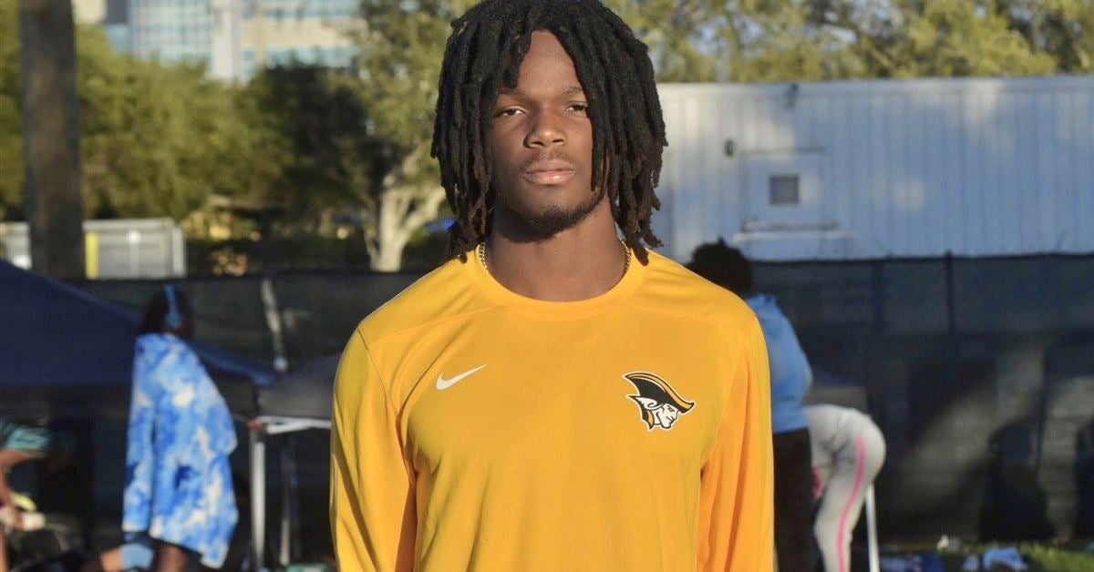 South Florida wide receiver Brandon Bennett will officially visit Georgia