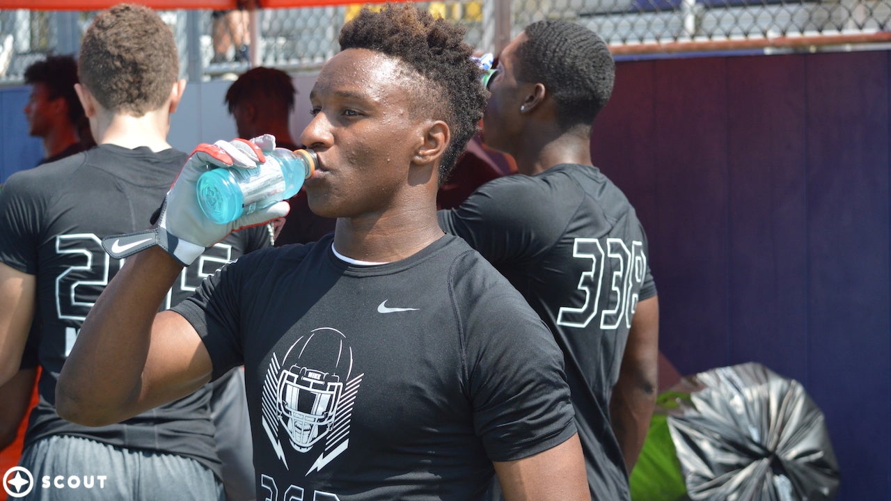 Derious Bradford Profile Photos