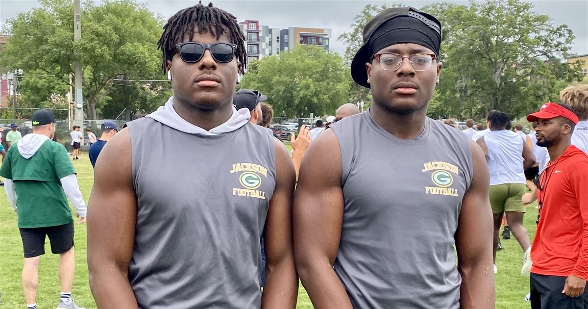 Fat Cat Friday: Everything but the kitchen sink!