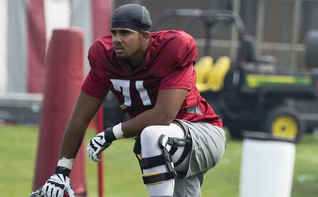 Report: OL Jonathan Nathaniel transfers to junior college