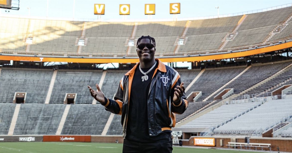 Five-star David Sanders Jr. gives Vols 'massive win,' bright future on OL