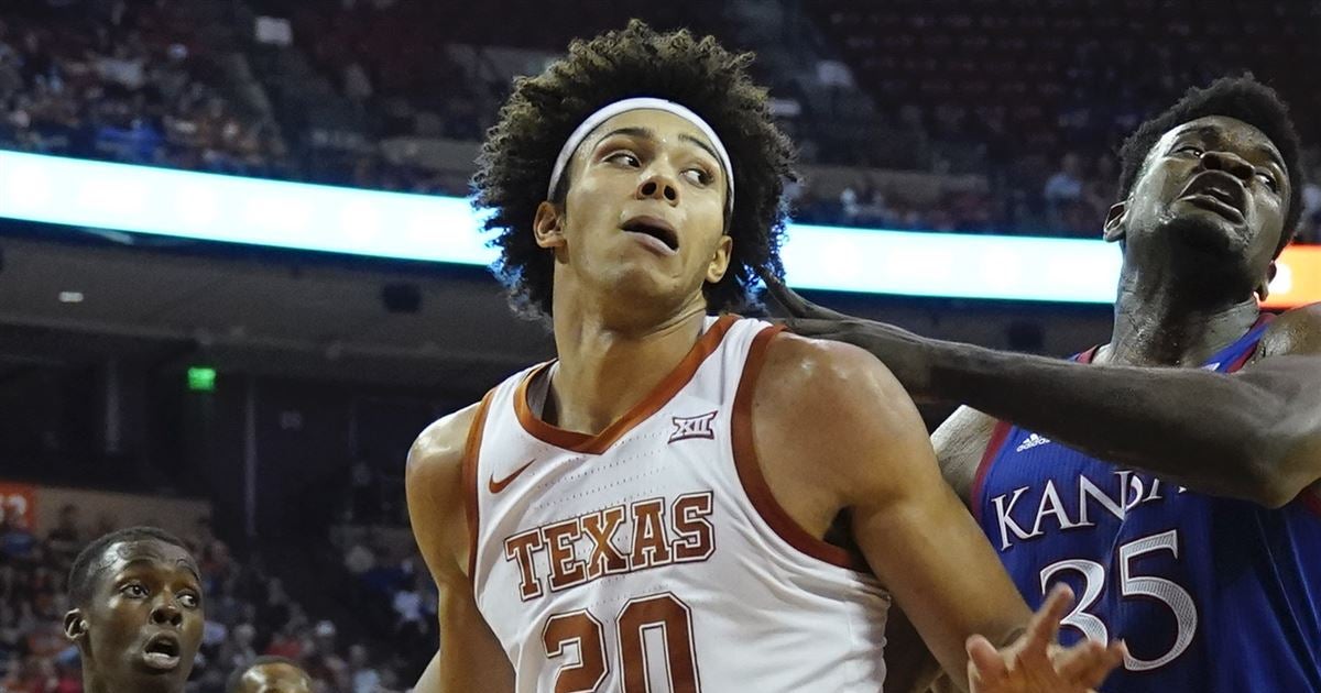 Texas forward Jericho Sims out indefinitely with back injury