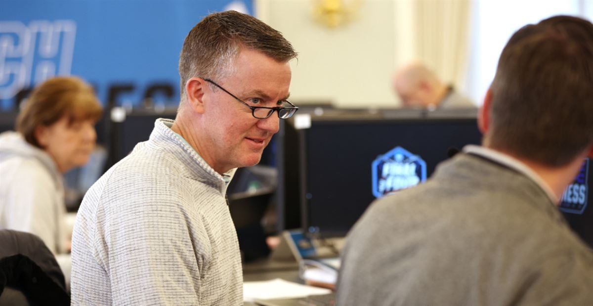 Alabama AD weighs in on Jason Jackson's case for Alabama baseball job