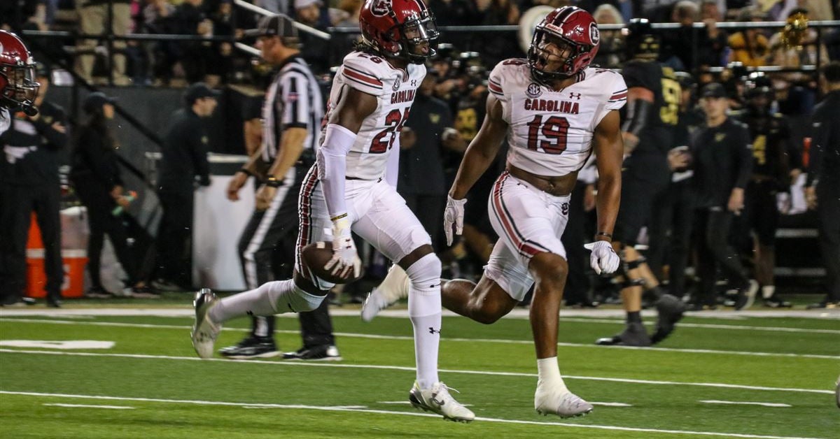 Final predictions: South Carolina vs. Tennessee