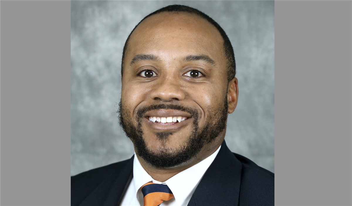 Virginia officially announces Adam Mims as new wide receivers coach