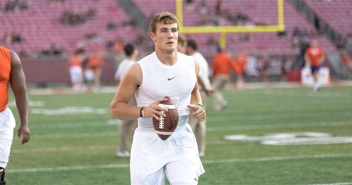 Hunter Johnson edges Zerrick Cooper for No. 2 QB spot