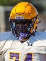 Leon Noil Jr., Edna Karr, Offensive Line