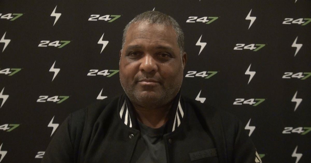 WATCH: QB Guru Steve Clarkson on why Shea Patterson is Special