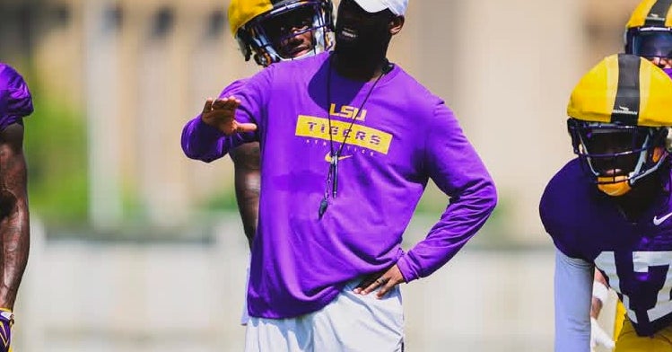 UC hires LSU's Eddie Hicks as cornerbacks coach