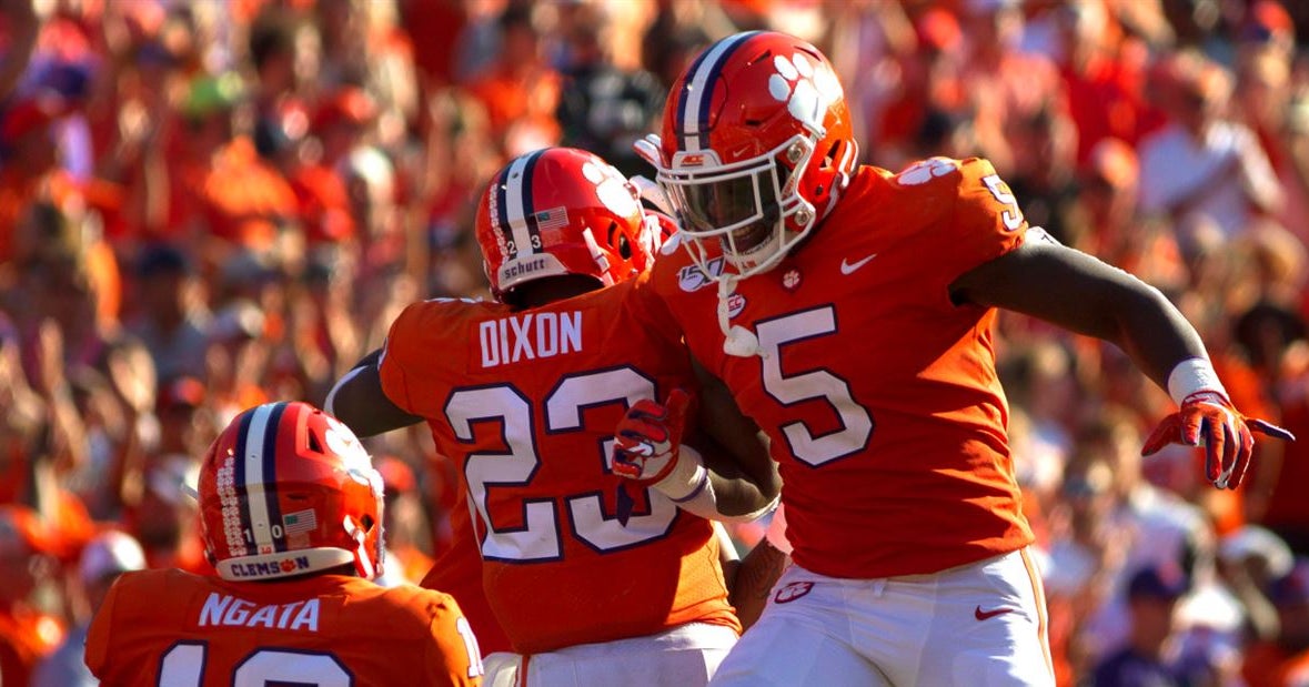 KJ Henry, Lyn-J Dixon meet the media