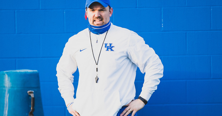 Florida officially announces Brad White as defensive coordinator