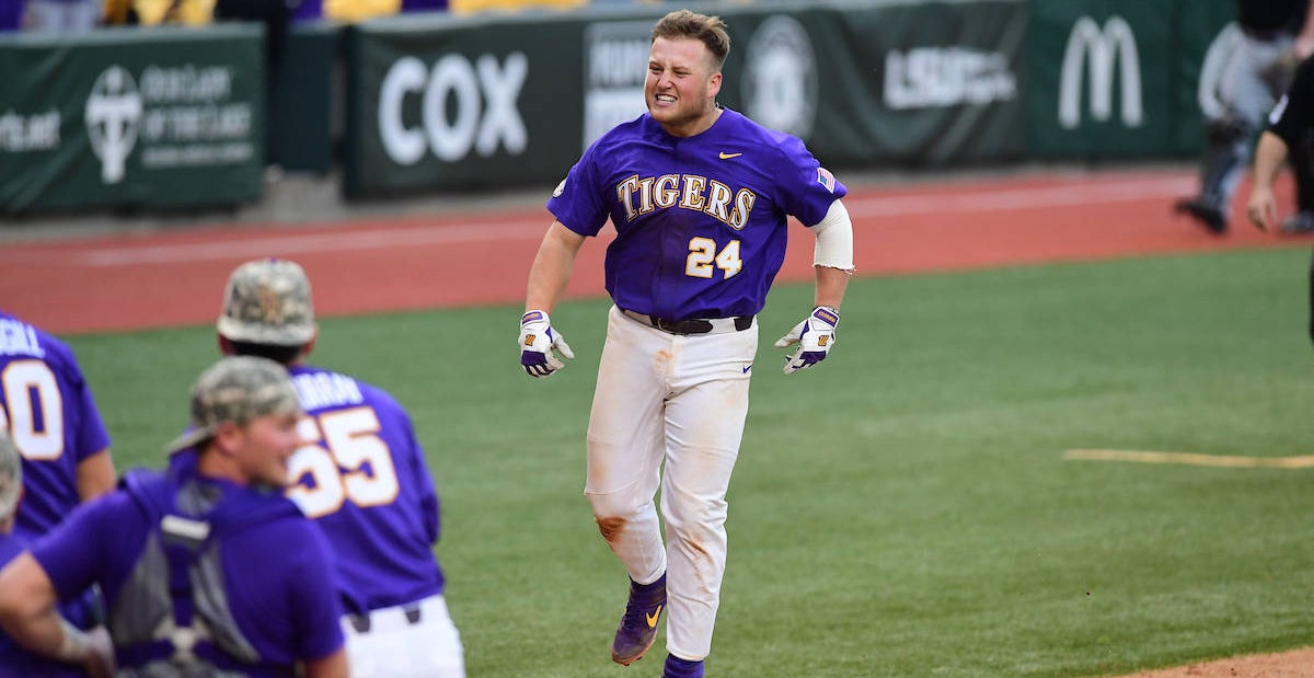 Beloso gives LSU a walk-off win