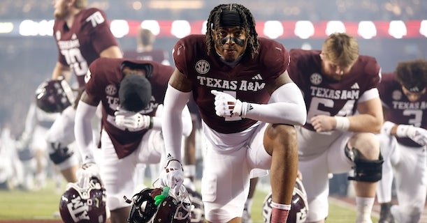 Texas A&M safety Bryce Anderson taken off of the field late in the ...