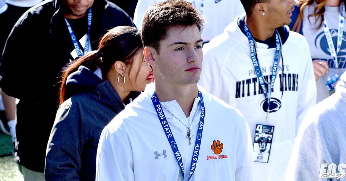 PA QB Pribula commits to Penn State