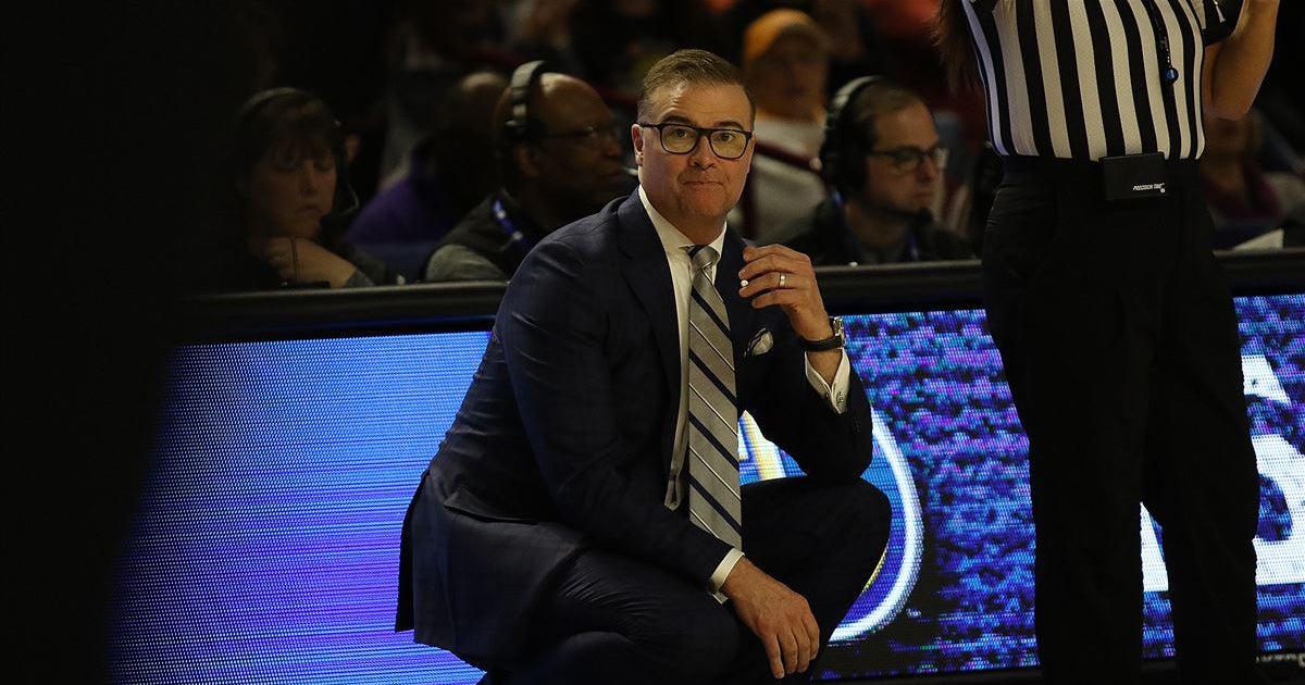 Matthew Mitchell puts Mississippi State rumors to rest