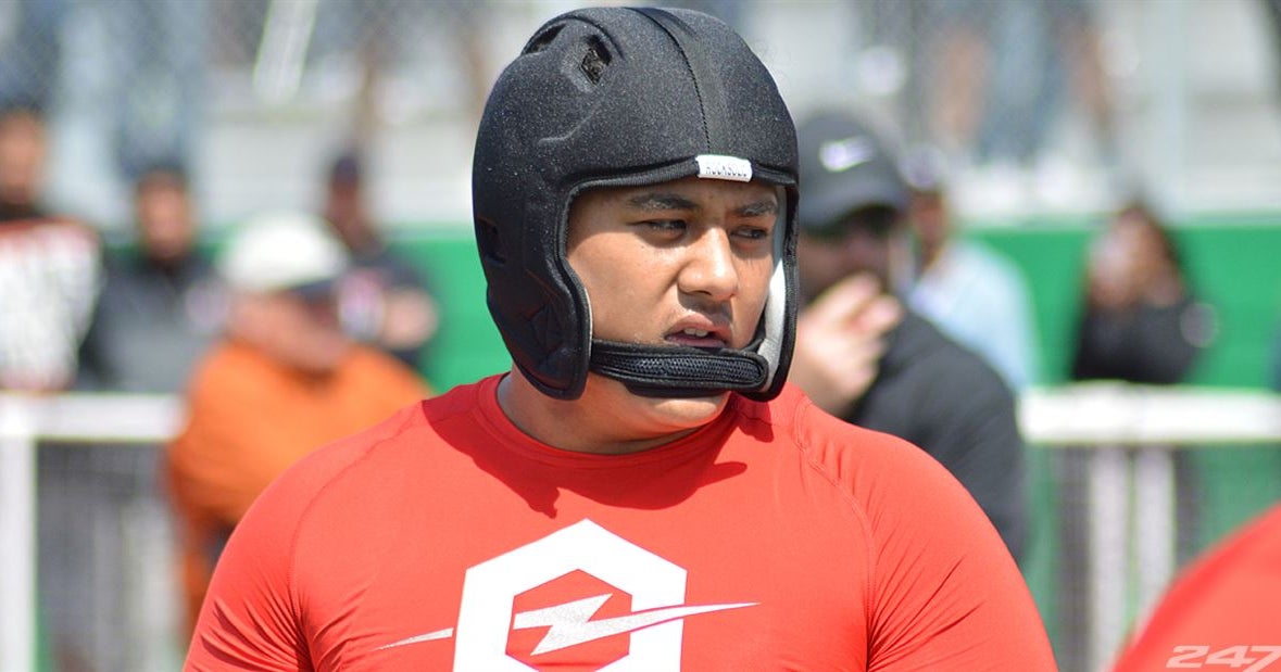 Three-star OL D'Angalo Titialii winding down the offseason