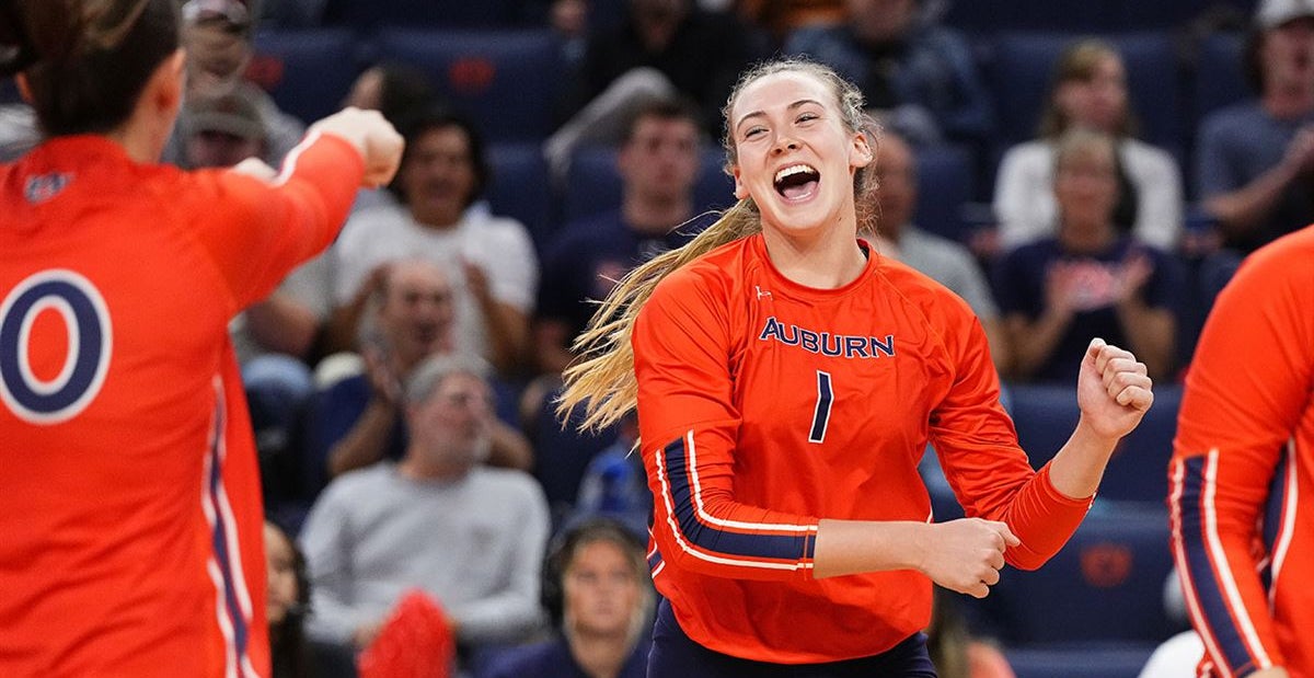 Auburn volleyball coach 'pretty shocked' by 18-2 record and leading the SEC