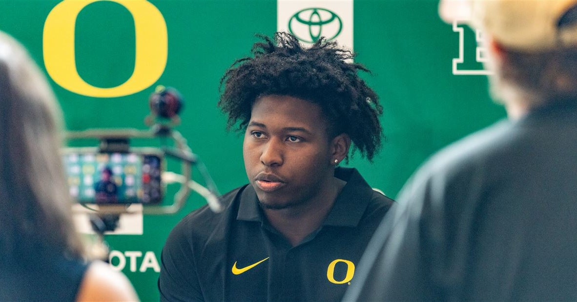 Oregon OLB Blake Purchase ready to make an impact heading into year two