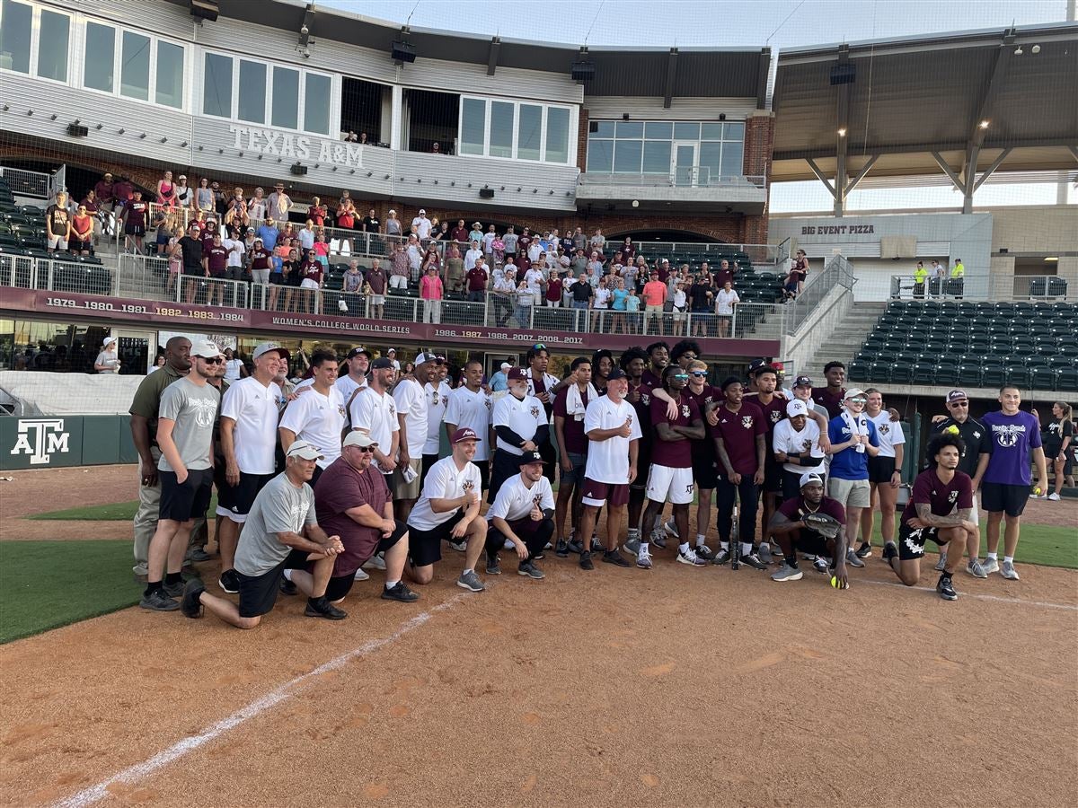 Everything Texas A&M basketball coach Buzz Williams told the media ...