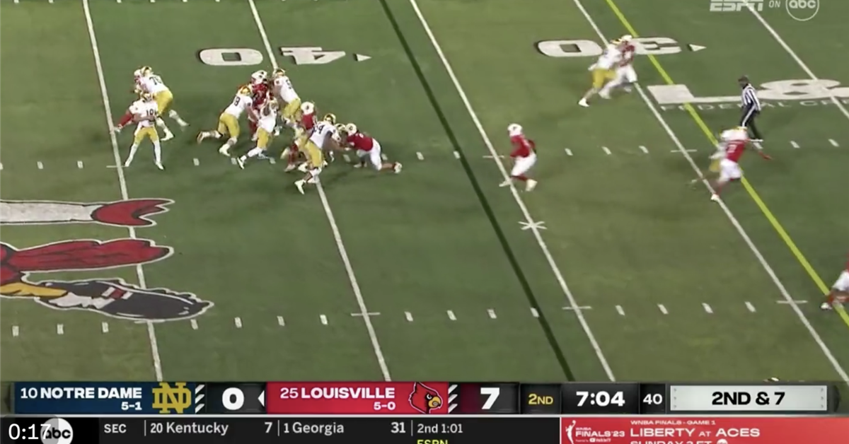 WATCH: Freshman Jordan Faison Catches First Touchdown at Notre Dame