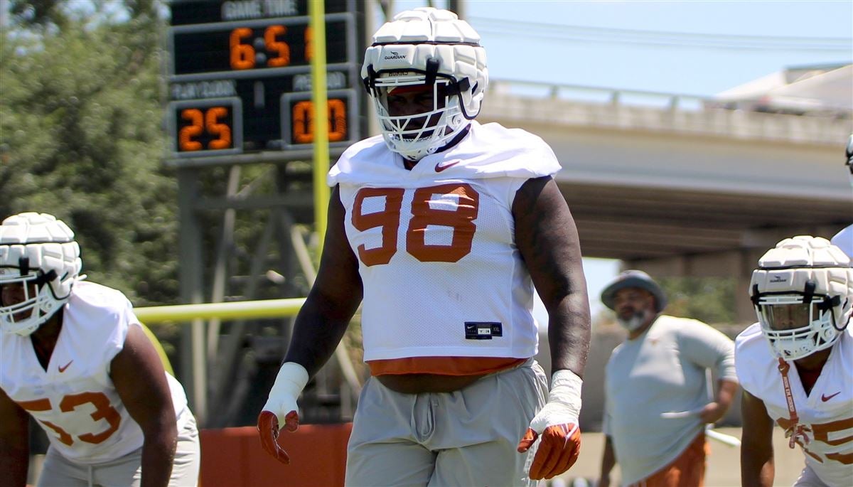 Texas defensive tackle Trill Carter enters the NCAA transfer portal ... Texas defensive tackle Trill Carter enters the NCAA transfer portal ...