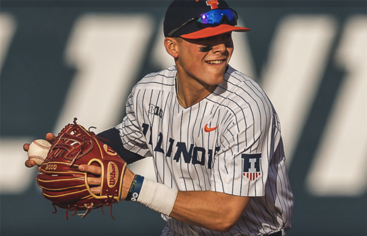 Big League Call Pretty Surreal For Illini 2b Michael Massey