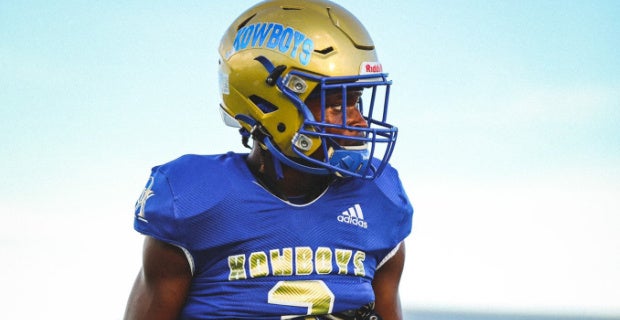 Bo Mascoe takes in first Rutgers game as a commit