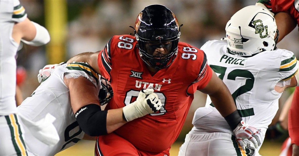 The Latest With Utah DL Dallas Vakalahi