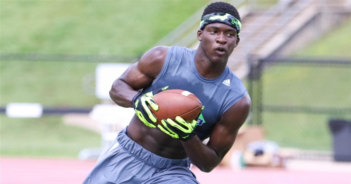 OrTre Smith commits to South Carolina