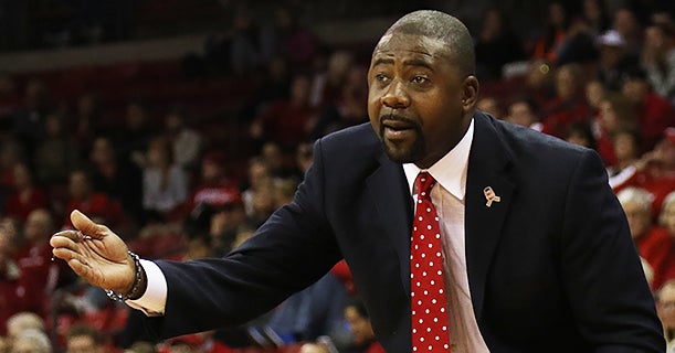 Wisconsin basketball's past, present gathers to support Howard Moore