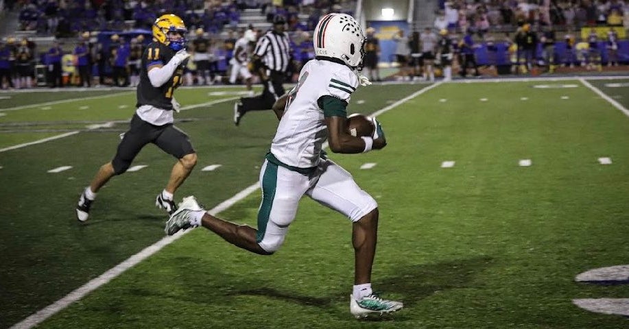 Indiana first to offer Indianapolis playmaker Davion Chandler