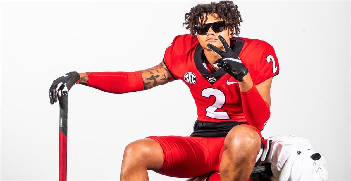 Georgia football makes top group for four-star wideout Devin Hyatt