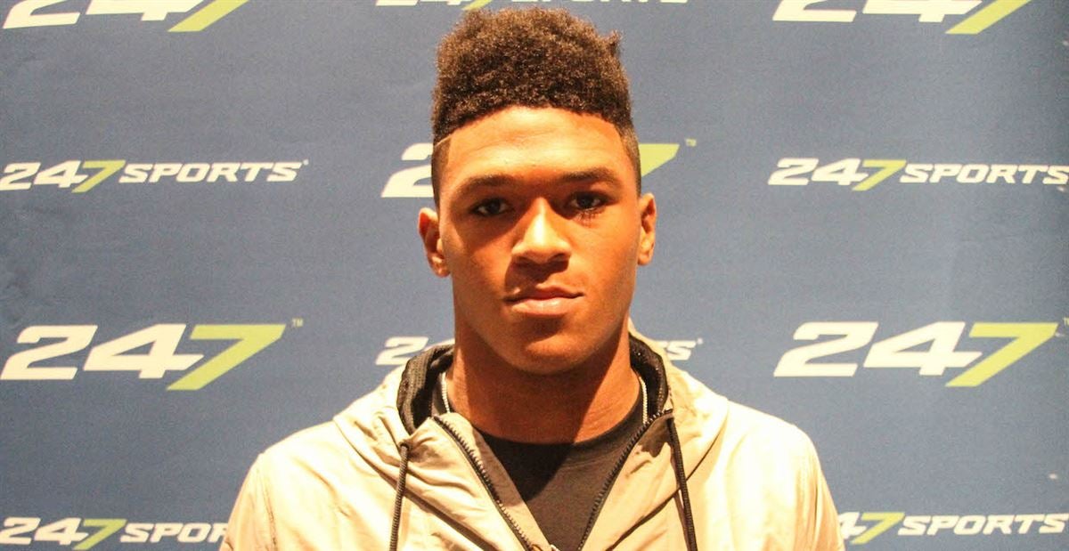 Roschon Johnson Profile Photos