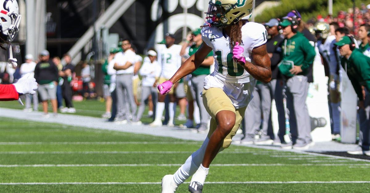 Visit boosts Arkansas' chances with USF transfer Xavier Weaver