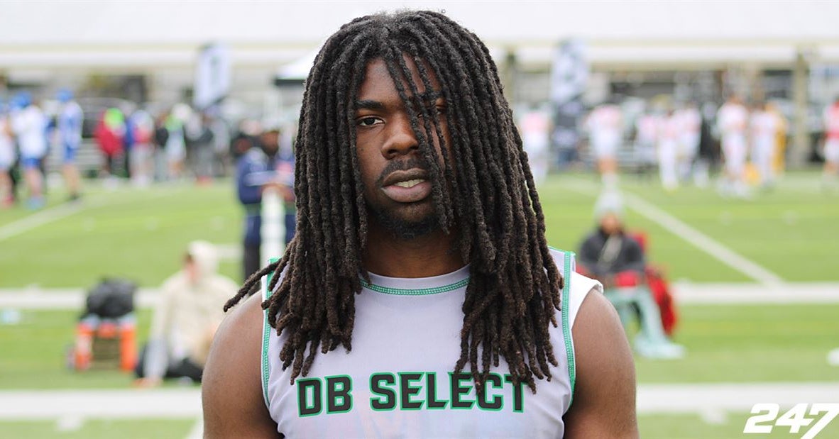 Signing Day: Three-star CB Trevon Watson signs with the Oregon Ducks