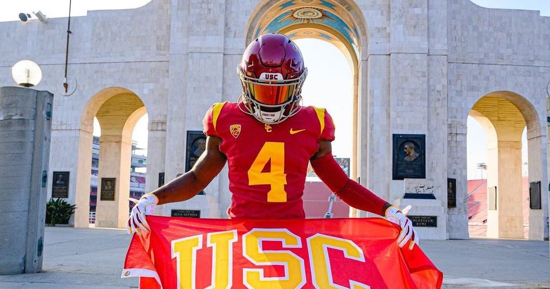 Oklahoma wide receiver Mario Williams commits to USC