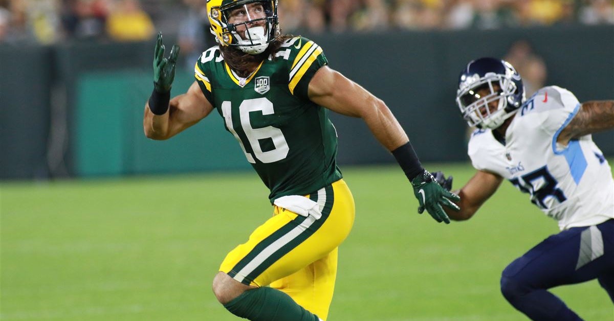 Report: Jake Kumerow suffered sprained shoulder vs. Steelers