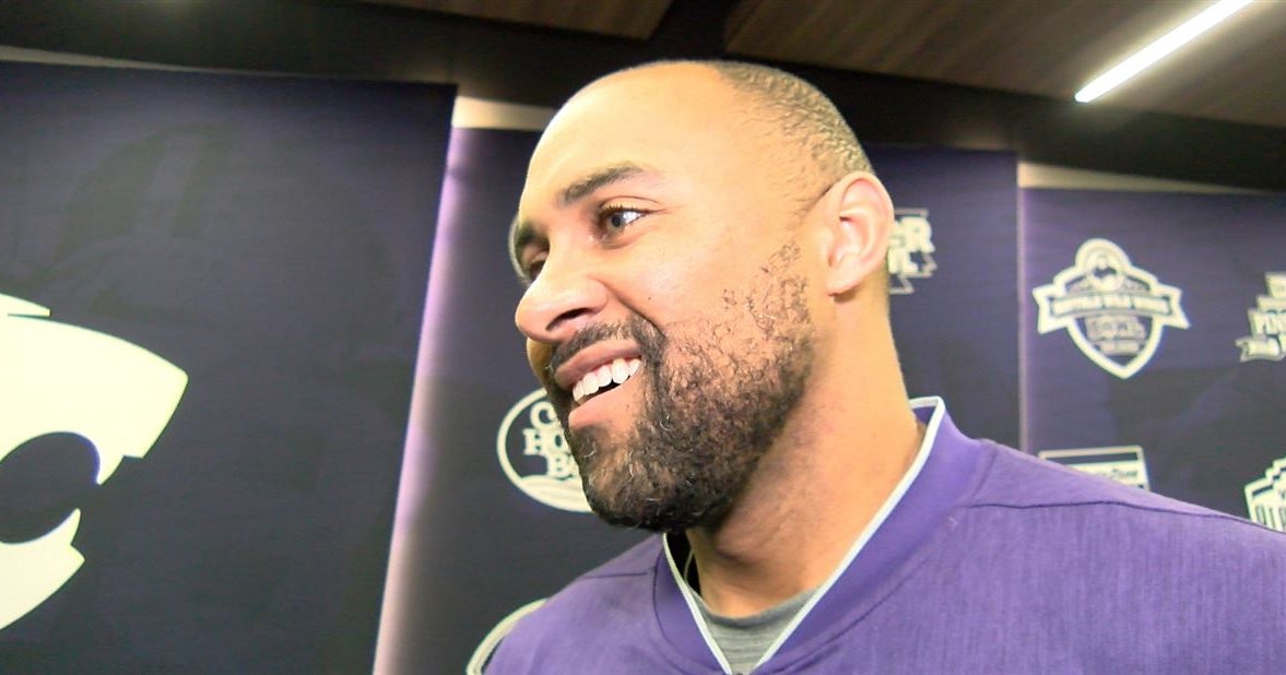 WATCH: Meet wide receivers coach Jason Ray