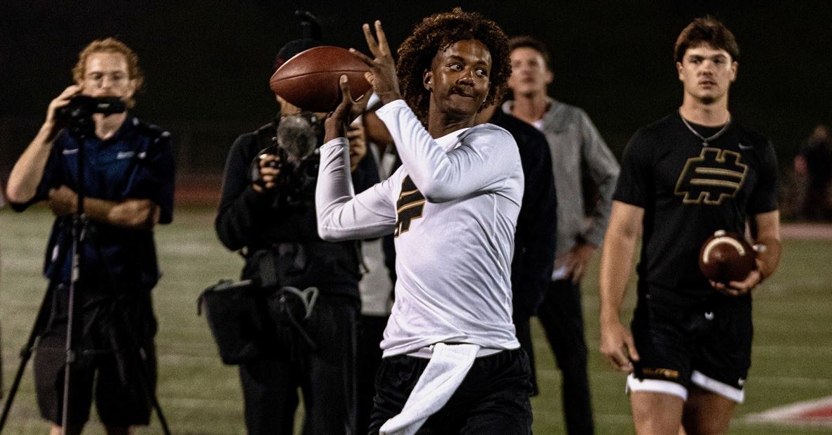 5-star QB Jaden Rashada signs early with the Florida Gators