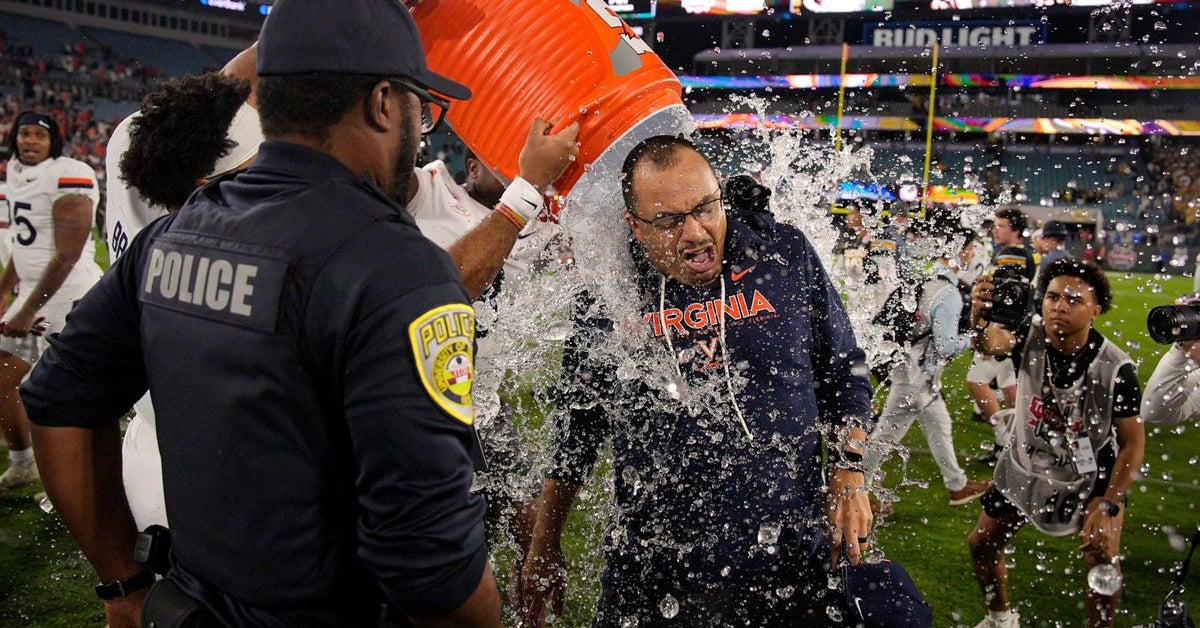 Virginia football finishes ranked for the first time in 20 years