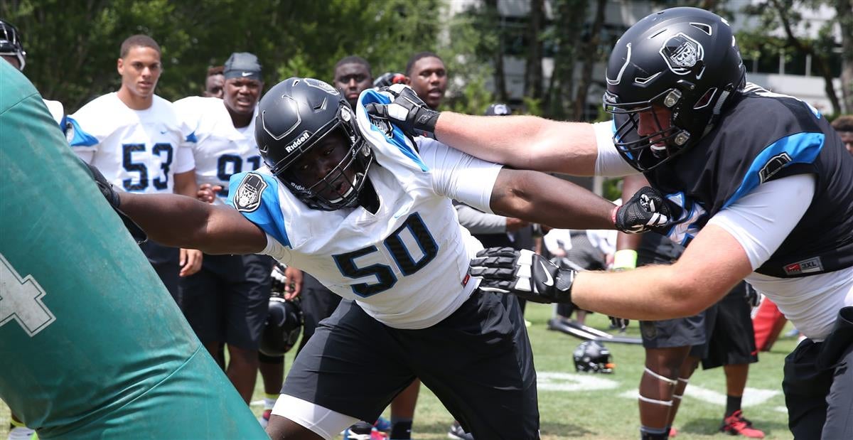 Arkansas commitment gets national recognition from SI