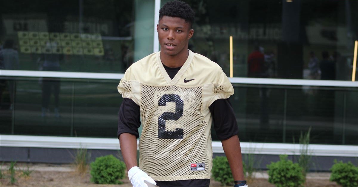 3-star WR Dorian Williams emerging as a top target for Vanderbilt with ...