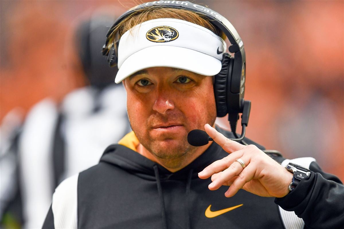 Missouri hiring Kirby Moore as OC: Fresno State assistant, younger ...