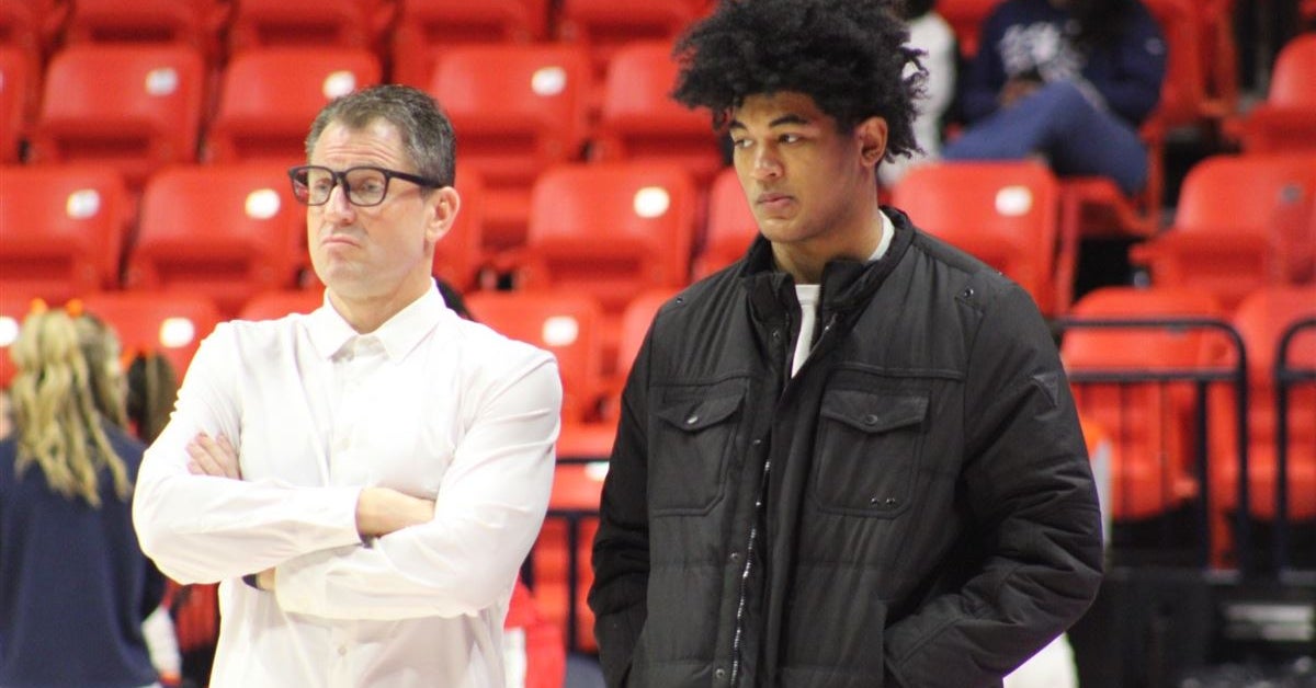 5-star forward Jaylan Mitchell feels home-state love during visit: 'It definitely makes it special'